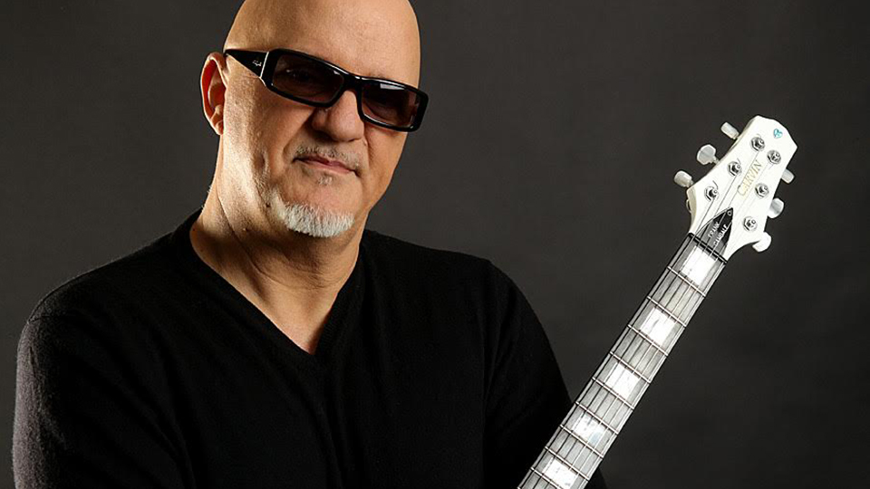 Frank Gambale: Endorsed Artist using Guitar Pro