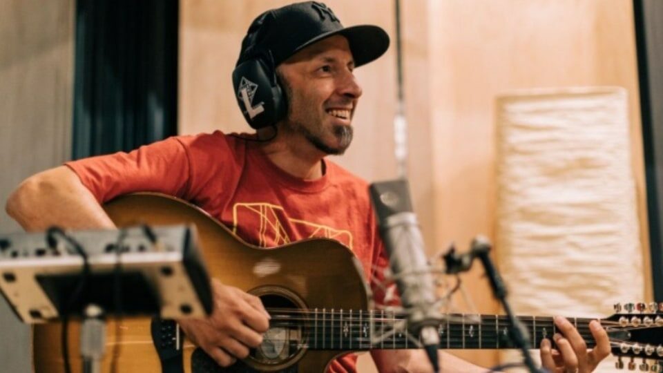 Chris Buono: Artista avalado usando Guitar Pro